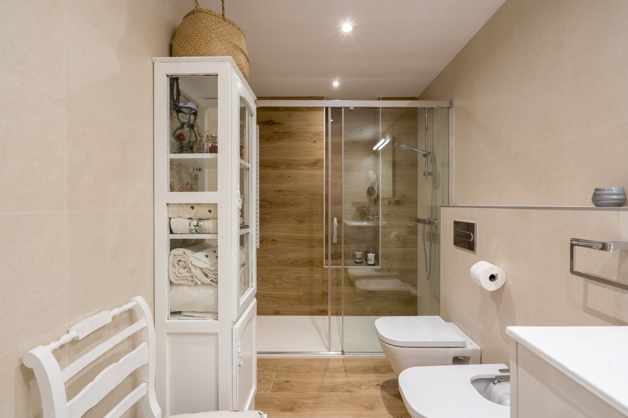 Un bany que aporta continuïtat - d·singular Lleida